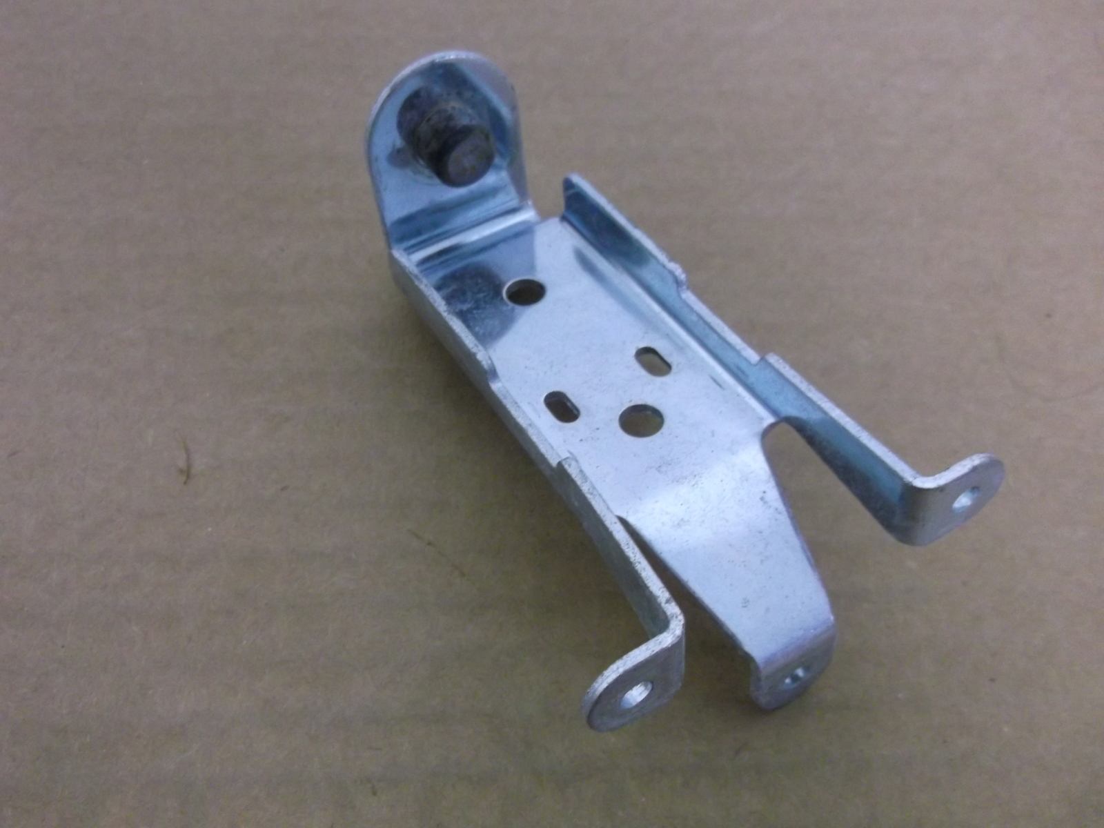 Pop Bumper Assembly Main Mounting Bracket-Gottlieb A-17906 | Shop ...